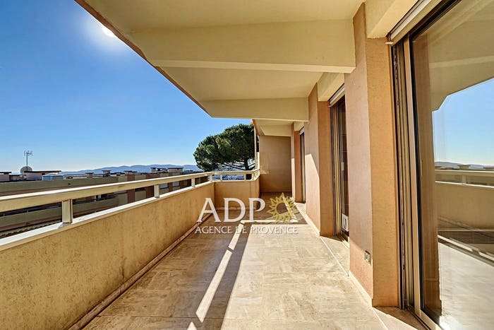 Grasse, Magagnosc, Saint-Mathieu - Appartement 3 pièces à louer