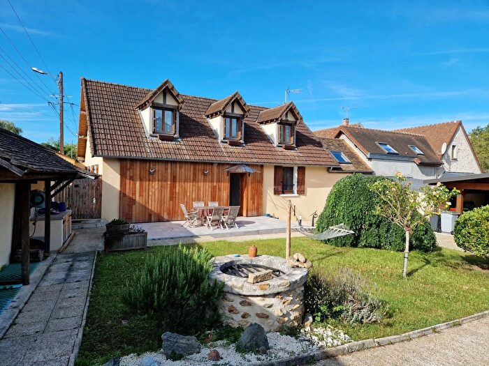 Maison 5 pièces à vendre à Saint-Yon