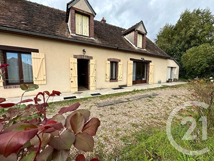 Maison 4 pièces à Savigny-sur-Clairis, à vendre