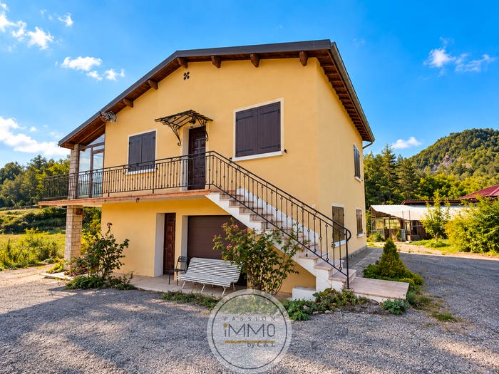 Maison 4 pièces à vendre - La Motte-du-Caire