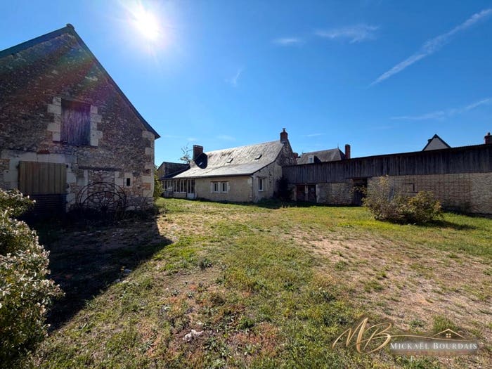 Maison 8 pièces à vendre à Chalonnes-sous-le-Lude