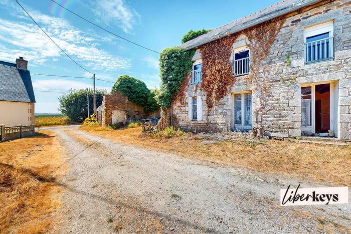 Plessala - Maison 5 pièces à vendre