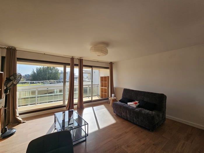 Bordeaux, Croix Blanche : Appartement 1 pièce à louer