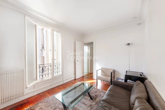 Paris 18ème, Grandes Carrières, Clichy - Appartement 3 pièces à vendre