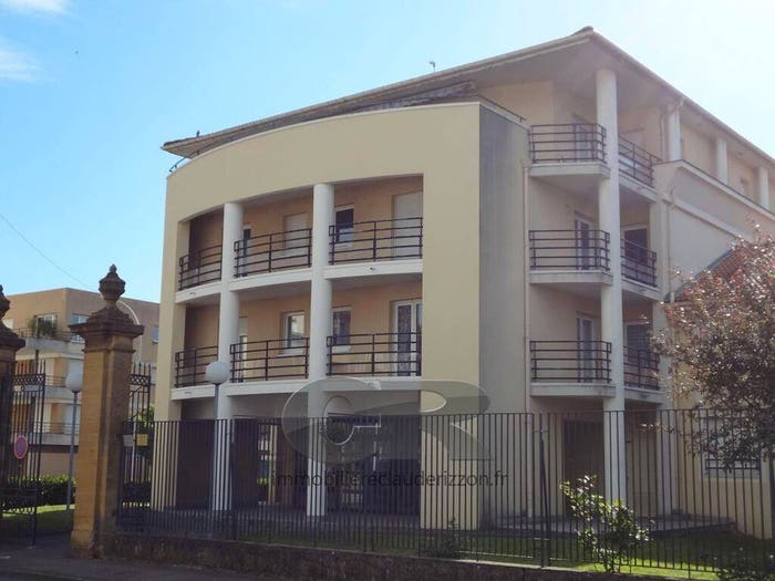 Haut-Rhele Venizelos Saint Victor, Montigny-lès-Metz : Appartement 1 pièce à louer