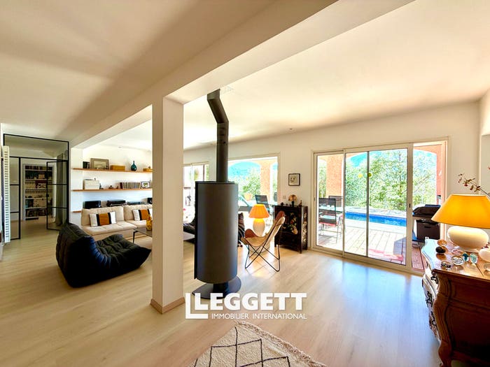 Eus - Maison 6 pièces à vendre