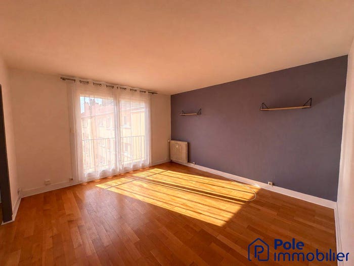 Sainte Thérèse-Demi Lune, Caen : Appartement 3 pièces à louer
