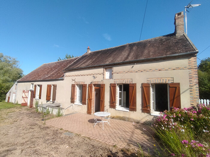 Maison 3 pièces à Villebougis, à vendre