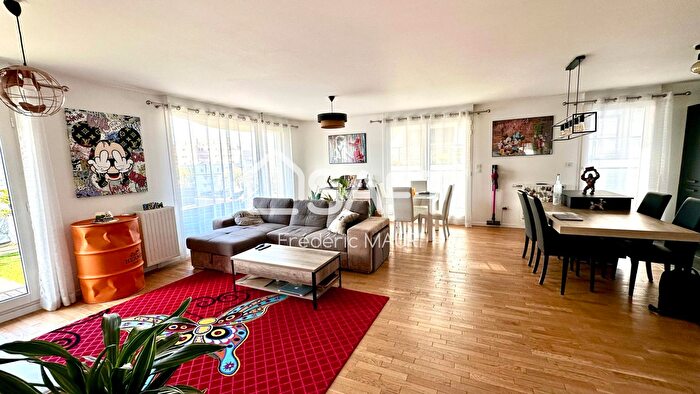Colombes, Charles de Gaulle - Appartement 3 pièces à vendre