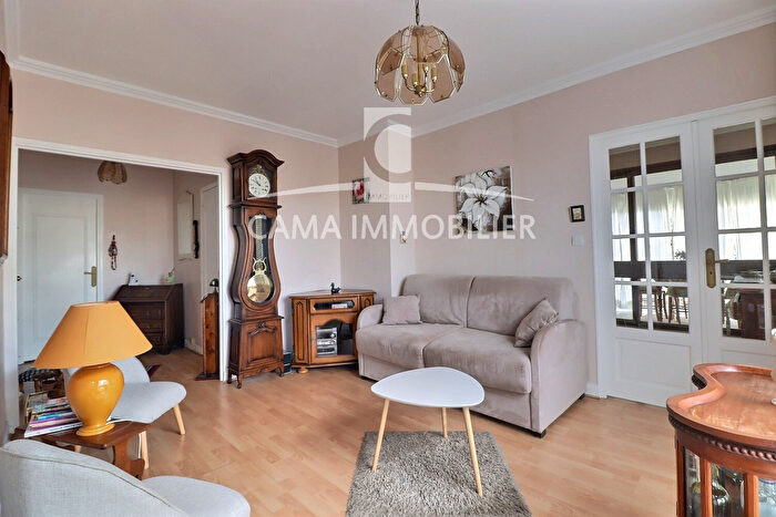 Appartement 2 pièces à vendre à Fontenay-le-Fleury, Plaine