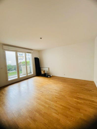 Corentin Celton, Issy-les-Moulineaux : Appartement 2 pièces à louer