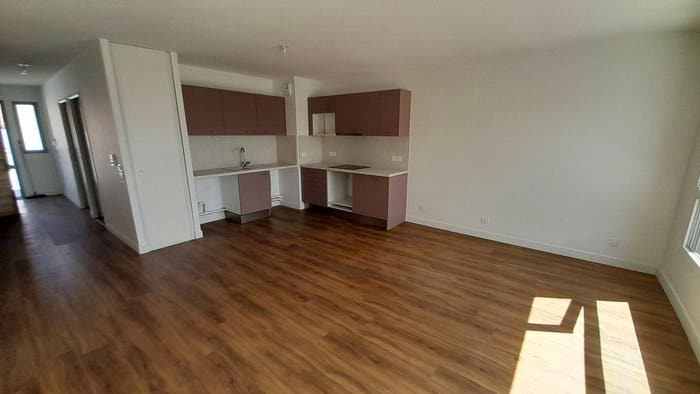 Appartement 5 pièces à La Souys, Floirac, à louer