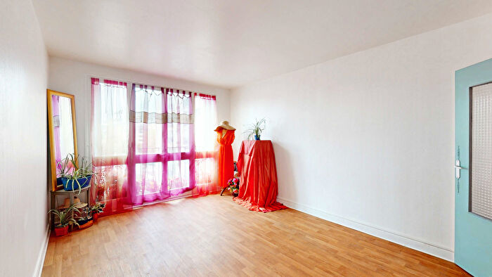Mantes-la-Jolie, Gassicourt - Appartement 2 pièces à vendre