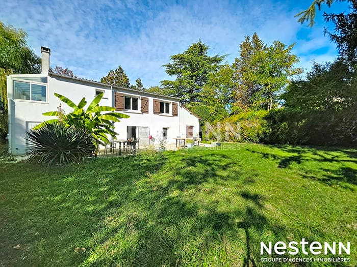 Maison 5 pièces à vendre à Lévis-Saint-Nom