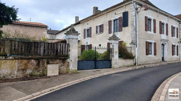 Maison 6 pièces à vendre - Saint-Séverin