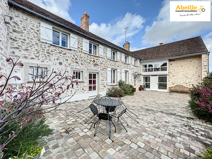 Saint-Maurice-Montcouronne - Maison 8 pièces à vendre