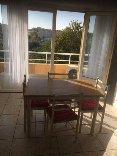 Appartement 1 pièce à Fontcouverte, Avignon, à louer