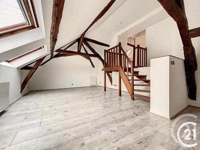 Appartement 2 pièces à vendre à Montereau-Fault-Yonne, Ville basse