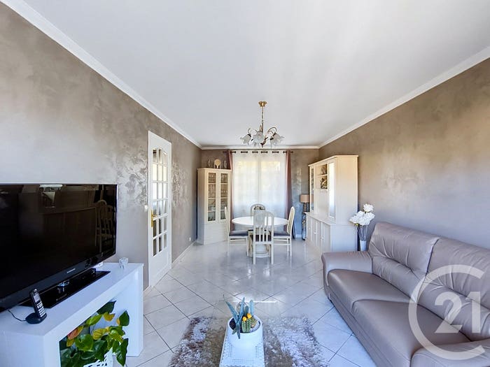 Saint-Denis, Sémard, Delaune, Guynemer : Maison 5 pièces à vendre