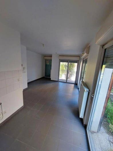 Appartement 2 pièces à louer - Badouillère-Saint Roch-Valbenoîte, Saint-Étienne