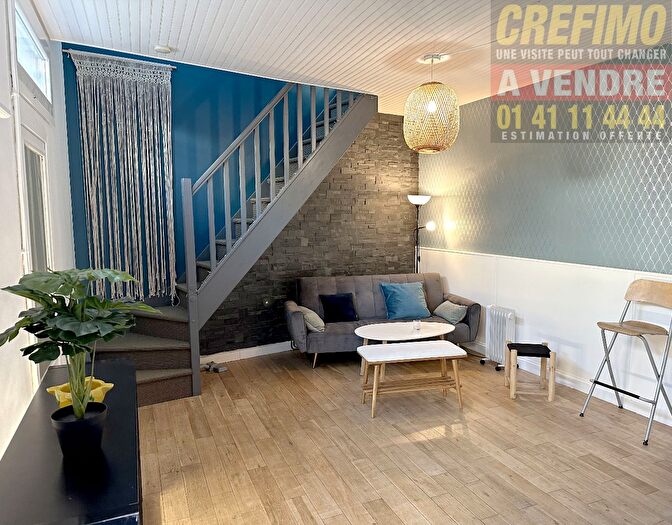 Asnières-sur-Seine, Gresillons, Voltaire - Maison 3 pièces à vendre