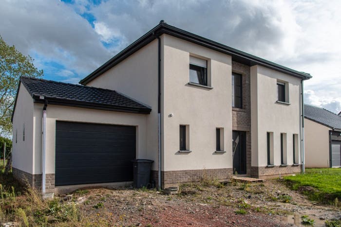 Maison 7 pièces à Orgeval, à vendre