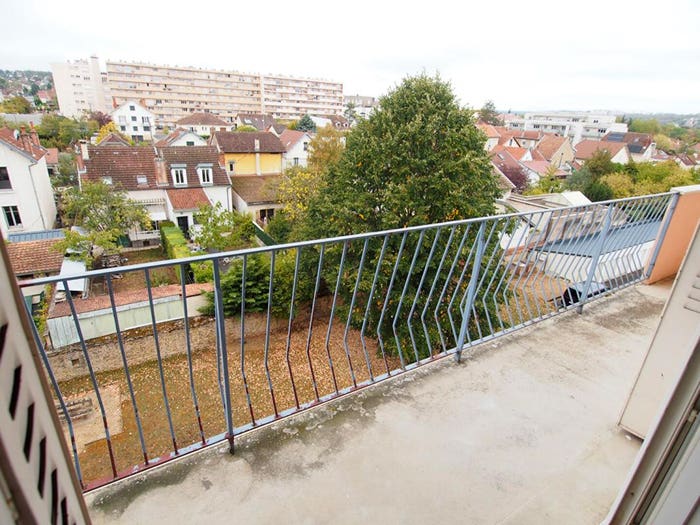 Appartement 5 pièces à Dijon, Eiffel, à vendre