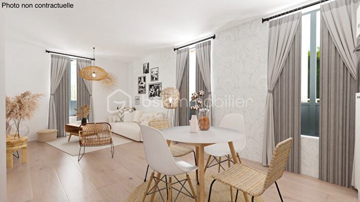 Étampes, Saint-Pierre : Appartement 3 pièces à vendre