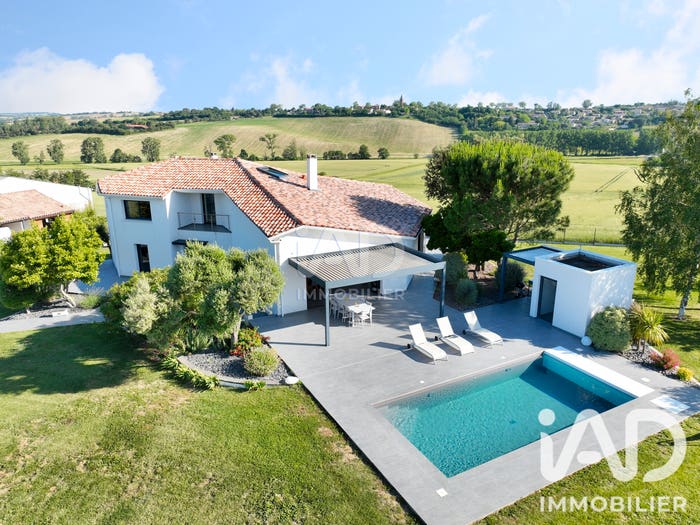 Saint-Léon - Maison 7 pièces à vendre