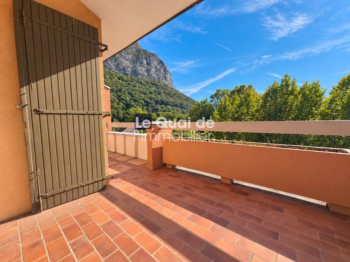 Appartement 4 pièces à vendre - Saint-Égrève, Prédieu, Fiancey