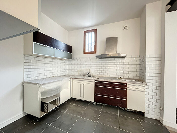 Melun, Centre-ville : Maison 4 pièces à vendre