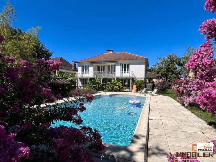 Maison 7 pièces à Gourdon, à vendre