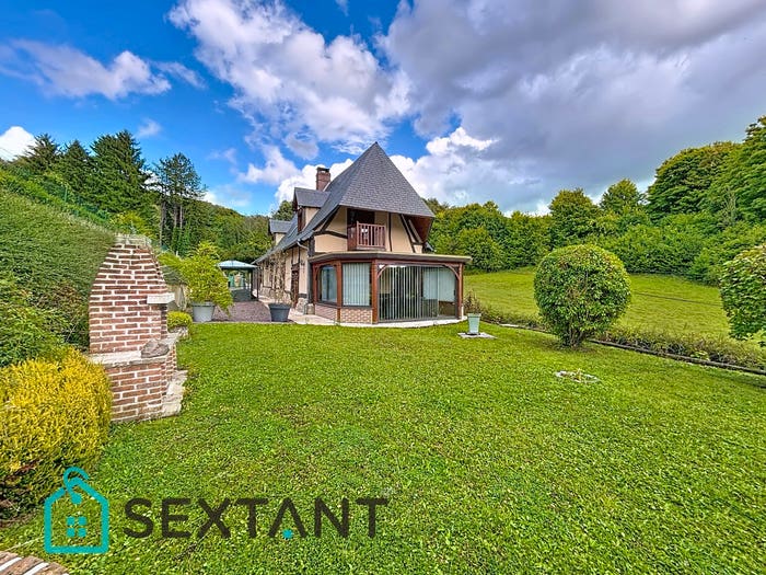 Maison 6 pièces à Saint-Saëns, à vendre