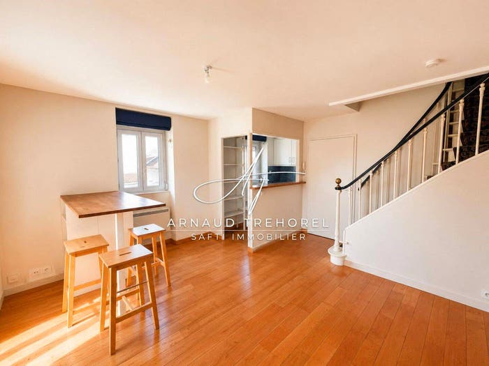 Centre, Angers : Appartement 3 pièces à louer