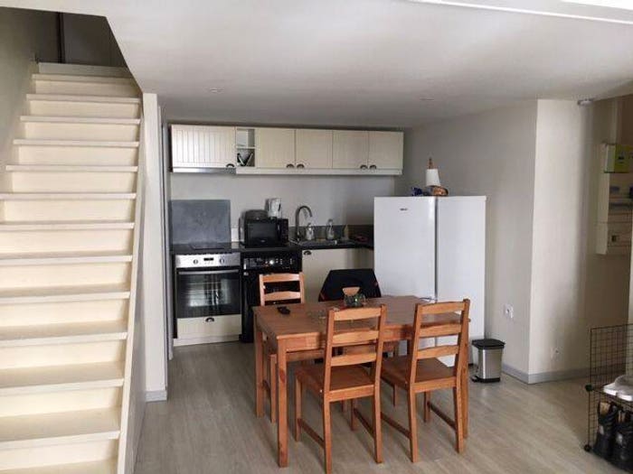 Grand Parc, Bordeaux : Appartement 2 pièces à louer