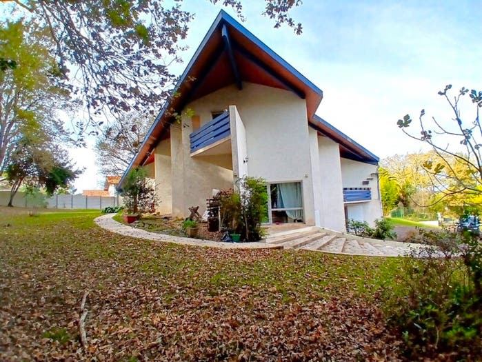 Maison 11 pièces à vendre à Anglet, Cantau