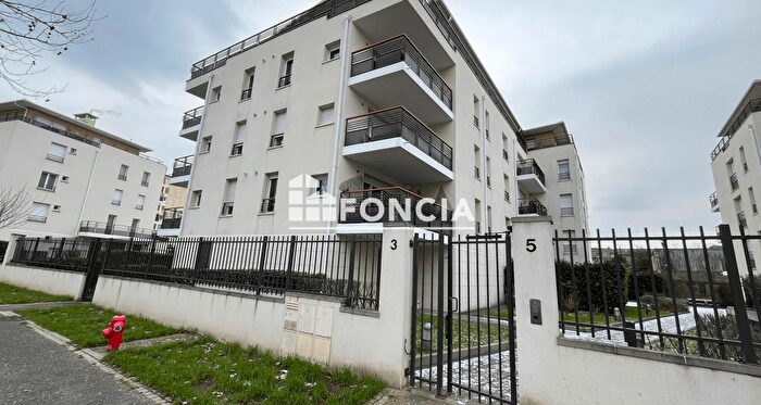 Mantes-la-Jolie, Centre-ville : Appartement 2 pièces à vendre