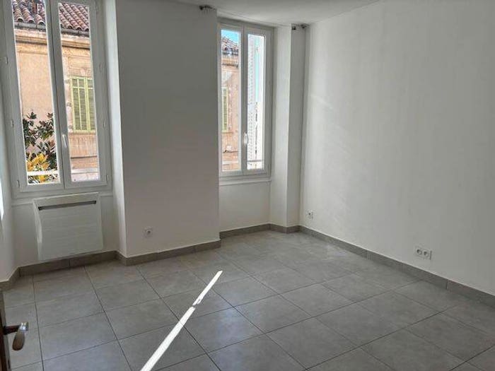 Ollioules : Appartement 2 pièces à louer