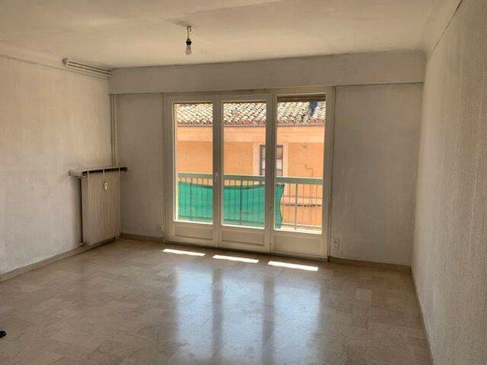 Appartement 1 pièce à louer à Esplanade, Nîmes