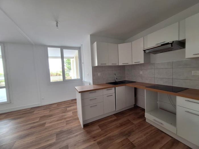 Trappes, Centre-ville, Jaurès, Gare : Appartement 3 pièces à vendre