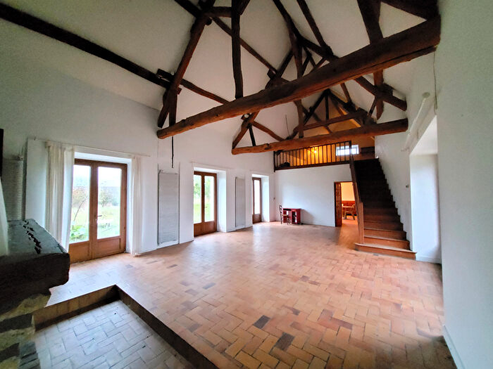 Angerville : Maison 6 pièces à vendre