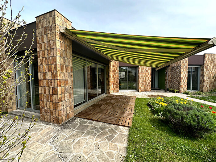 Maison 6 pièces à vendre à Montereau-Fault-Yonne, Ville basse