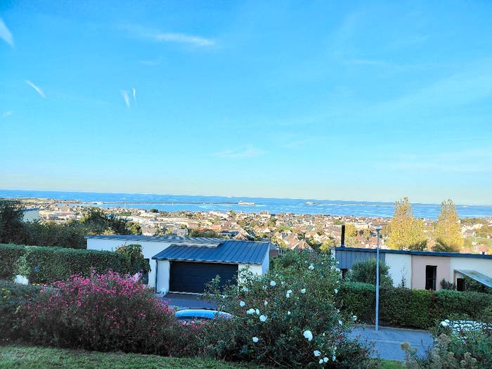 Équeurdreville-Hainneville - Maison 5 pièces à vendre