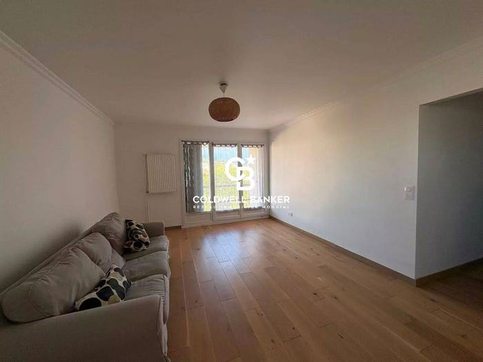 Beulet-Ile de France, Annemasse - Appartement 3 pièces à louer