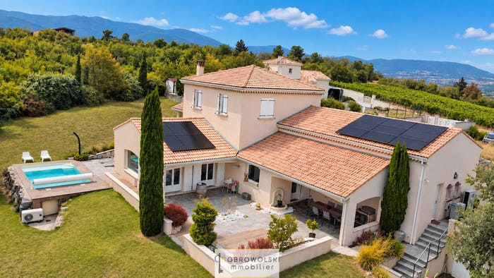 Saint-Pierre-de-Buf, Saint-Pierre-de-Boeuf : Maison 7 pièces à vendre