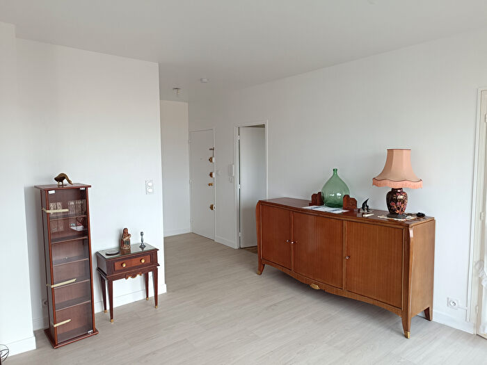 Fontenay-le-Fleury, Plaine : Appartement 4 pièces à vendre