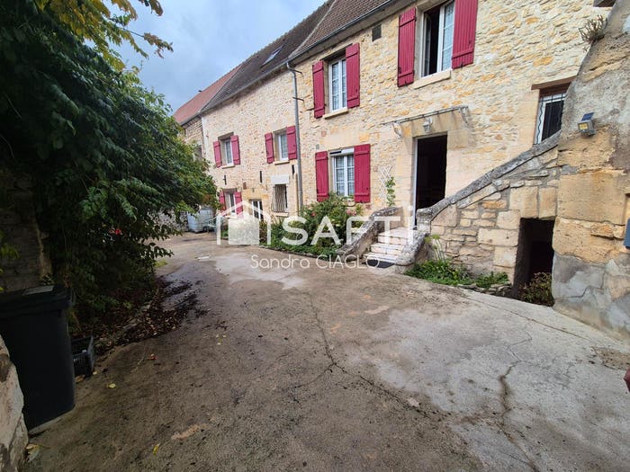 Maison 8 pièces à Bury, à vendre