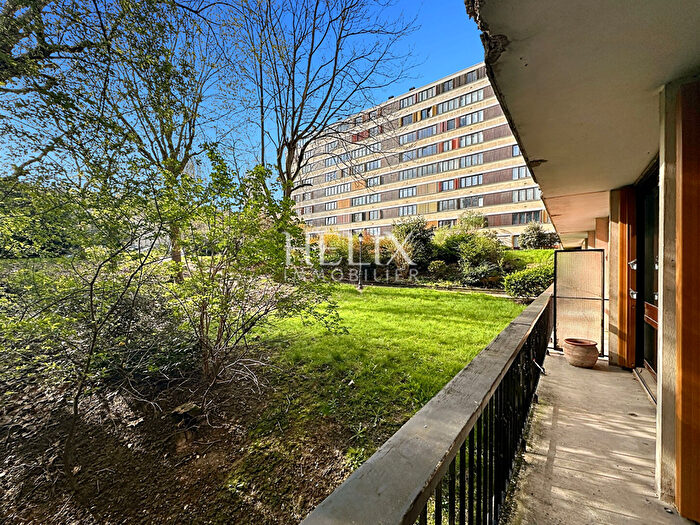 Fontenay-le-Fleury, Croix du Mont : Appartement 4 pièces à vendre