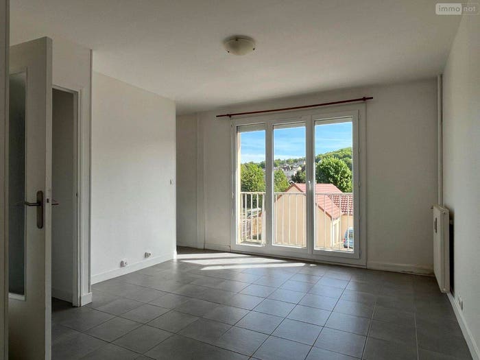 Bar-sur-Seine : Appartement 1 pièce à louer
