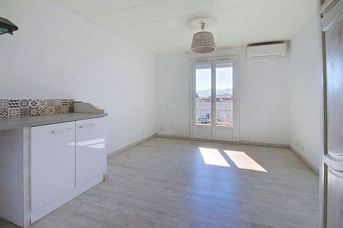 Sud RN, Puget-sur-Argens : Appartement 1 pièce à louer
